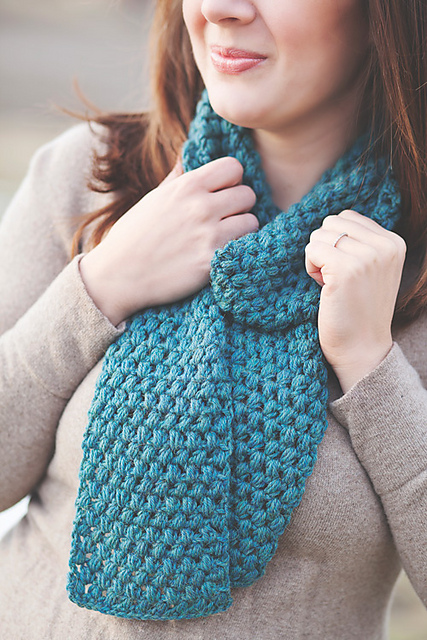 Ravelry: Puff Stitch Scarf pattern by June Gilbank