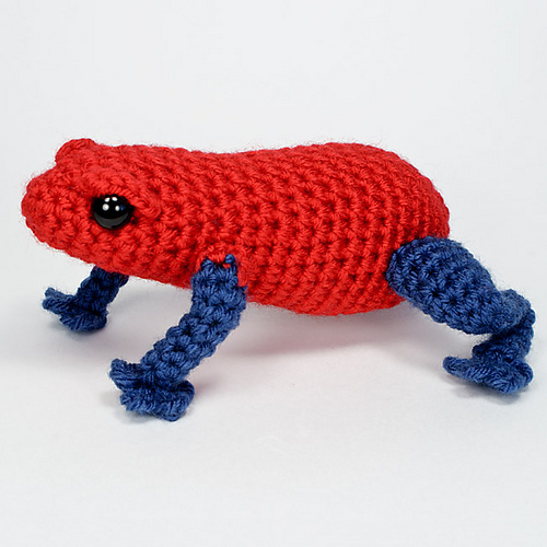 Ravelry: Poison Dart Frog pattern by June Gilbank