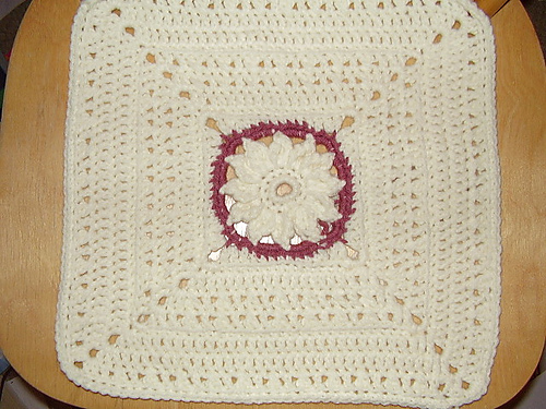 Ravelry: Frilly Flower pattern by Dayna Audirsch