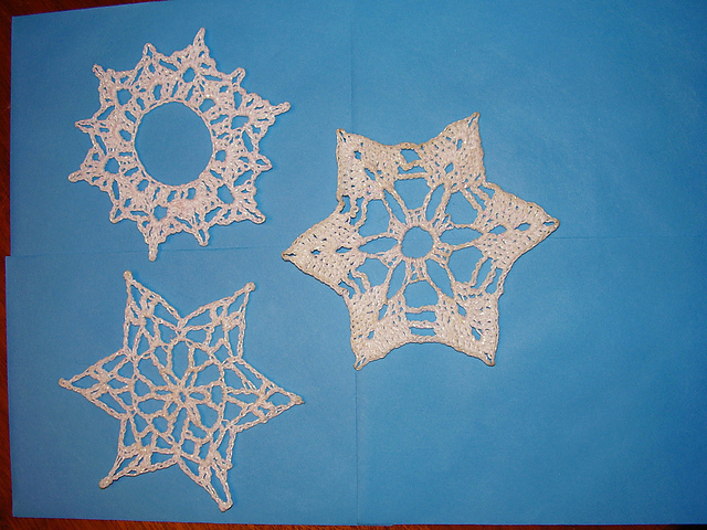 Ravelry: 6 Point Star Snowflake pattern by Janelle Schlossman