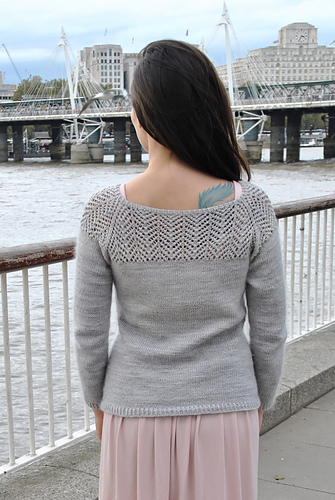 Ravelry: Jolie pattern by Paula Wiśniewska