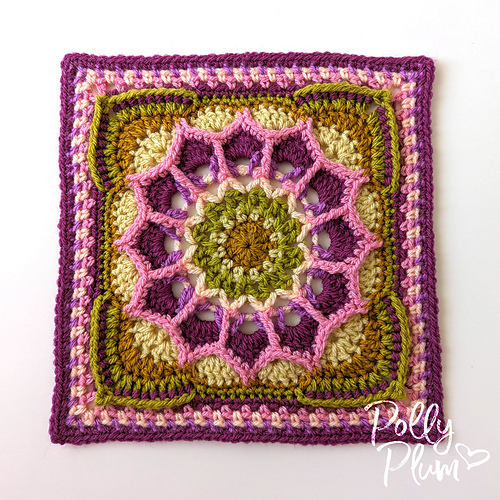 Ravelry: Glimmer pattern by Polly Plum
