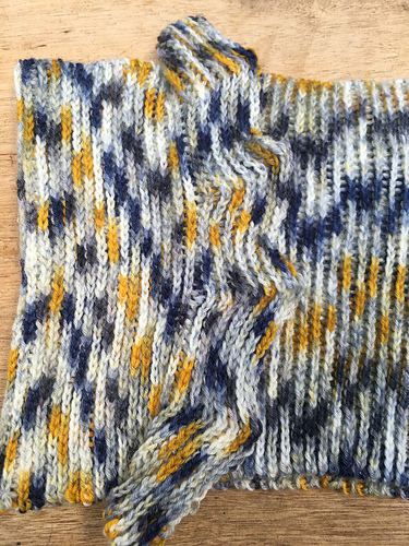 Ravelry: Slip Stitch Cowl pattern by Elizabeth Bell