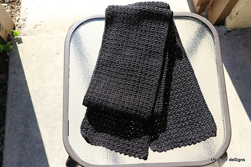 Ravelry: Two Faced Black Scarf pattern by Apeksha Prasad