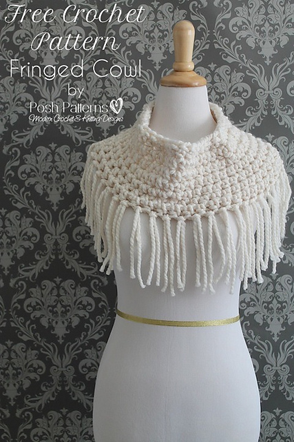 Ravelry: Fringed Cowl pattern by Posh Patterns