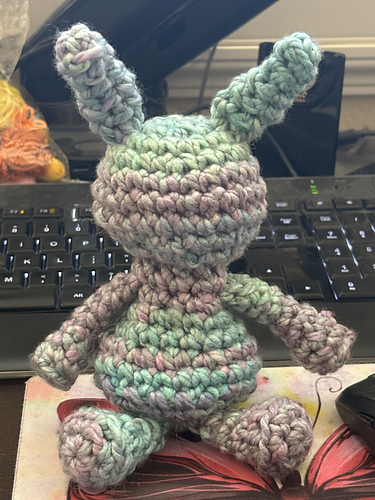 Ravelry: joined rounds bunny pattern by tater potatoamigurumi