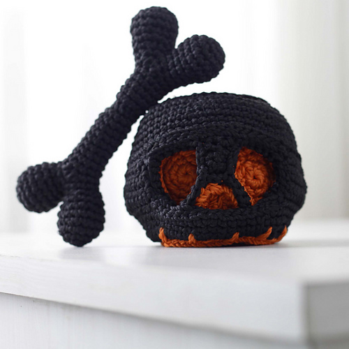 Ravelry: Jolly Roger Fun Bowl pattern by Anya Memouse