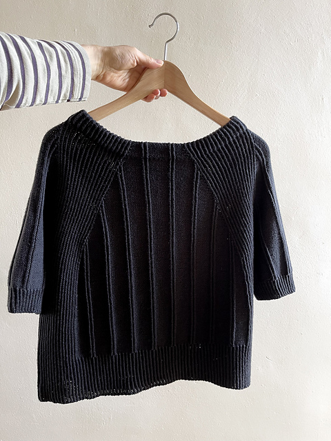 Ravelry: Ridge Sweater pattern by Hiromi Nagasawa