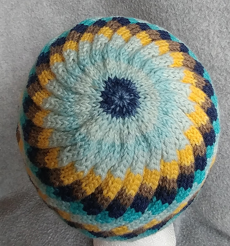 Ravelry: Checkerwork Hat pattern by Vexy