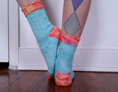 Ravelry: Exceedingly Vanilla Socks pattern by Amanda Steck
