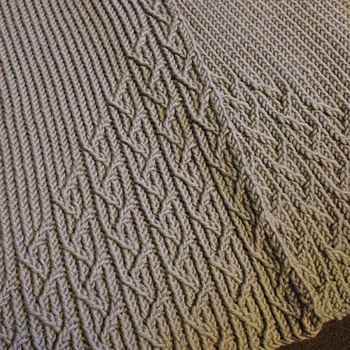 Ravelry: Walker Scarf pattern by Andrea Babb
