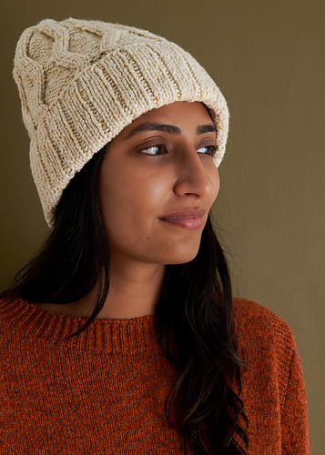 Ravelry: Fox Trail Hat + Mittens pattern by Purl Soho