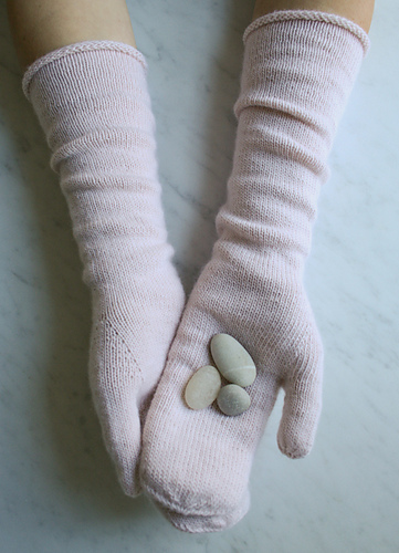 Ravelry: Long Lovely Mittens pattern by Purl Soho