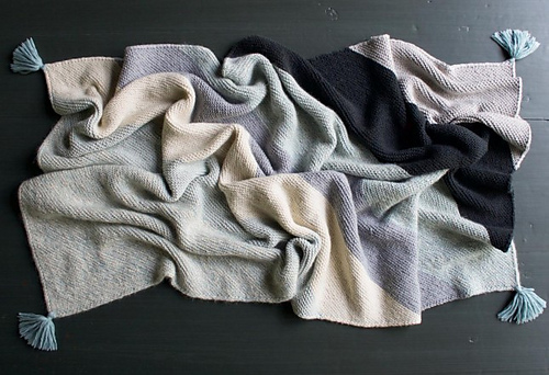 Ravelry: Rectangular Colorblock Bias Blanket pattern by Purl Soho