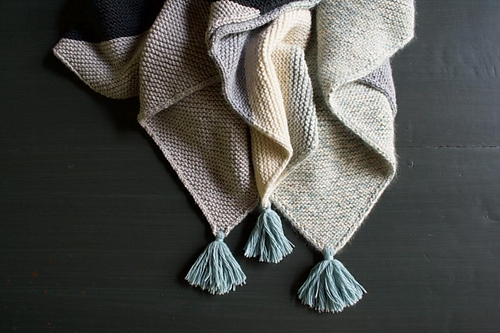 Ravelry: Rectangular Colorblock Bias Blanket pattern by Purl Soho