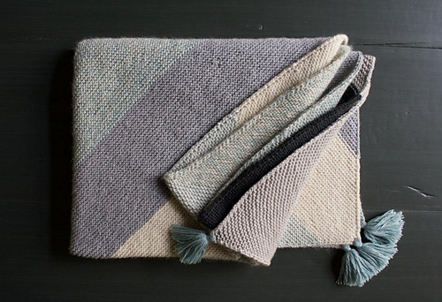 Ravelry: Rectangular Colorblock Bias Blanket pattern by Purl Soho