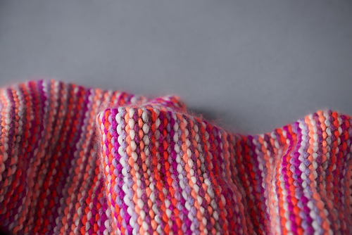 Ravelry: Helix Tube Scarf pattern by Purl Soho