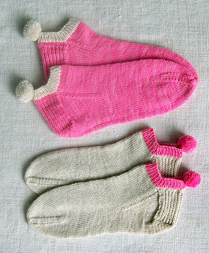Ravelry: Pom Pom Socklets pattern by Purl Soho