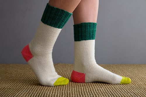 Ravelry: Easy Heel Colorblock Socks pattern by Purl Soho