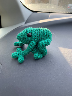 Ravelry: purpleoceangirl's Crocheted Tree Frog 3