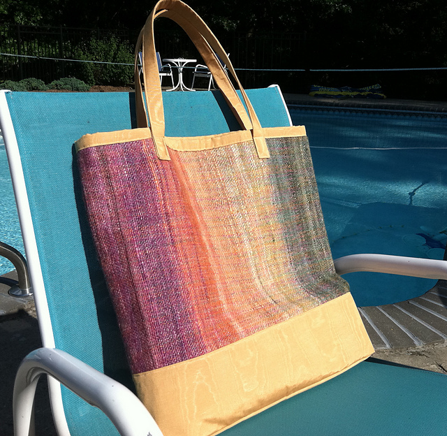 Ravelry: LauraSpinner's Magnolia Bag