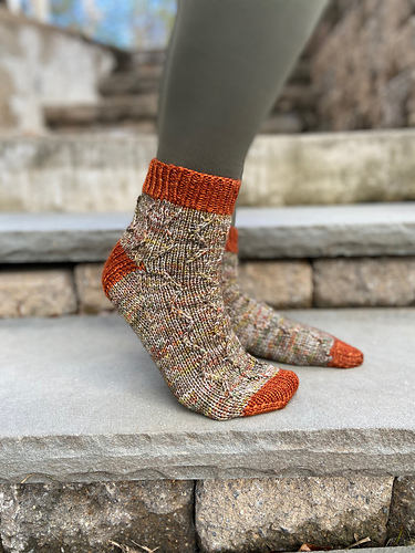 Ravelry: Zig or Zag House Sock pattern by Tif Neilan