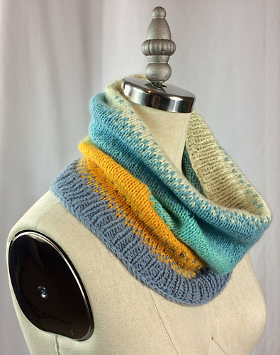 Ravelry: Ombré Quintet pattern by Wendy S. Baker