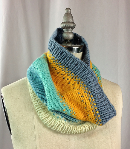 Ravelry: Ombré Quintet pattern by Wendy S. Baker