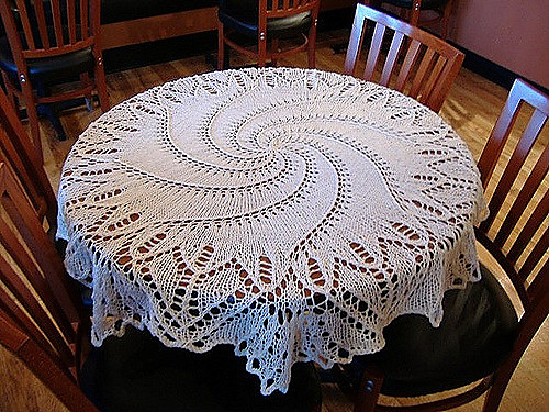Ravelry: Doily with Spiral pattern by Verlag Otto Beyer Design Team