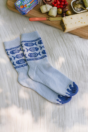 Ravelry: Sardinella Socks pattern by Stephanie Maz