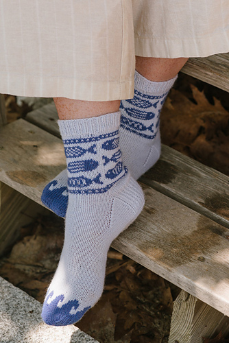 Ravelry: Sardinella Socks pattern by Stephanie Maz