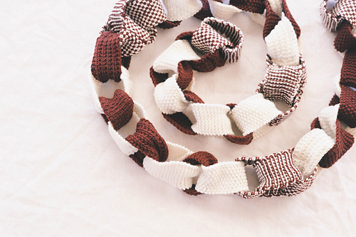 Ravelry: Paper Chain Garland pattern by Jerusha Neely