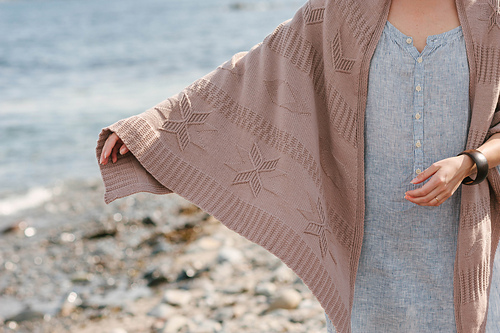 Ravelry: Alva pattern by Sarah Pope