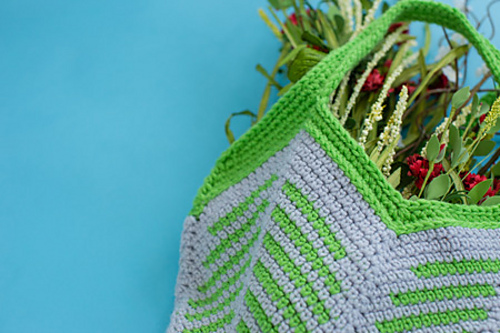 Ravelry: Hosta Tote pattern by Brenda K. B. Anderson