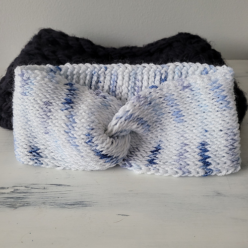 Ravelry: Twisted Tunisian Earwarmer pattern by Rachel Pyle