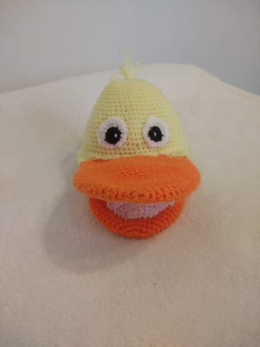 Ravelry: Quacky, the Duck, hand puppet pattern by Jorgelina Oddi