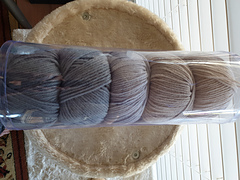 Ravelry: Value Ball Gradients