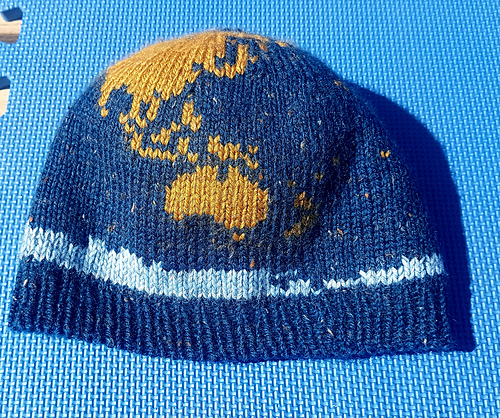 Ravelry: Hemisphere pattern by Lynnette Hulse