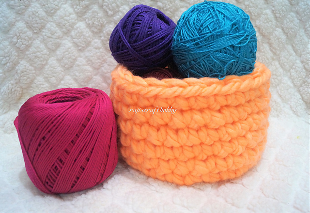 Ravelry: Chunky Yarn Basket pattern by Rajeshwari Singh
