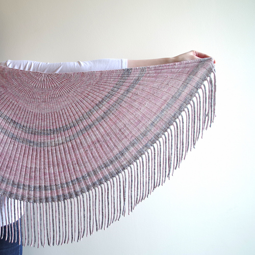 Ravelry: Tails pattern by amimonology