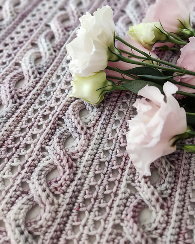 Ravelry: Morning Mist pattern by Elena Fedotova
