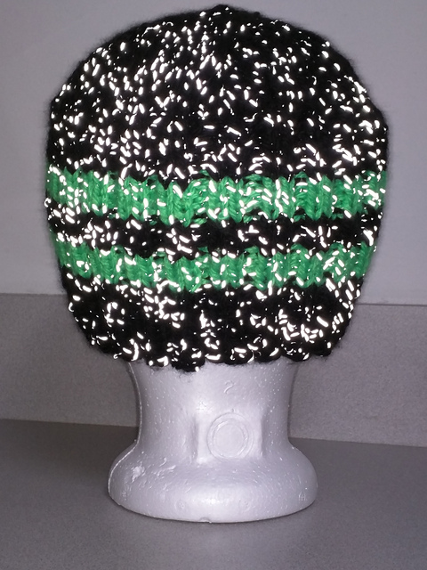 Ravelry: raynathompson's Black Reflective Hat