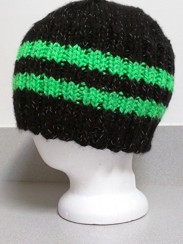 Ravelry: raynathompson's Black Reflective Hat