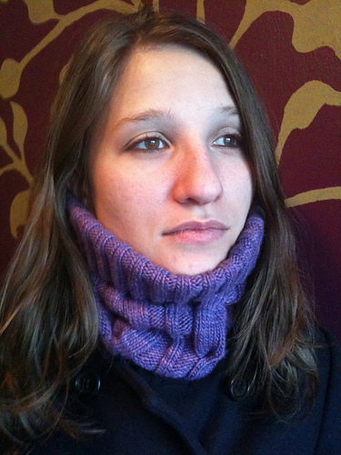 Ravelry: Tubular scarf pattern by Anna Sunnyknits