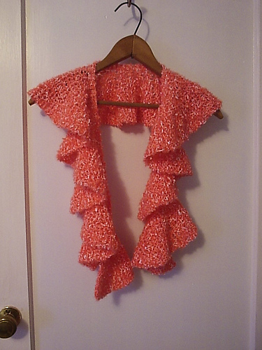 Ravelry: Ruffled Scarf pattern by Jeannie Randolph-Duncan