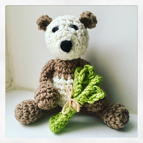 Ravelry: Unibear pattern by Caroline Campbell
