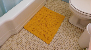 Ravelry: Granny Square Bathroom Rug pattern by Rebecca Mathes