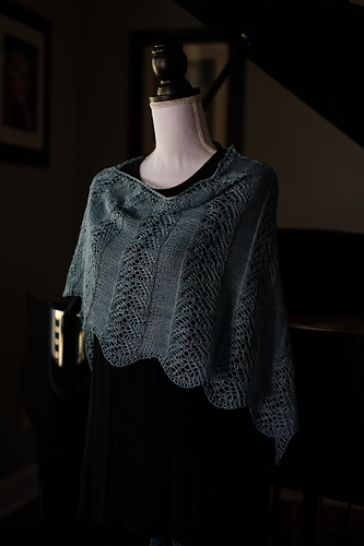 Ravelry: Clair de Lune pattern by Ruth Nguyen