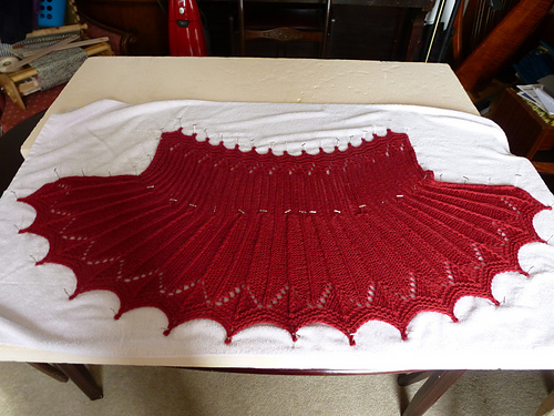 Ravelry: Collared Knitted Capelet pattern by Rebecca Harmon