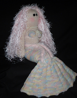 Ravelry: Chantilly Mermaid pattern by Red Hen Designs